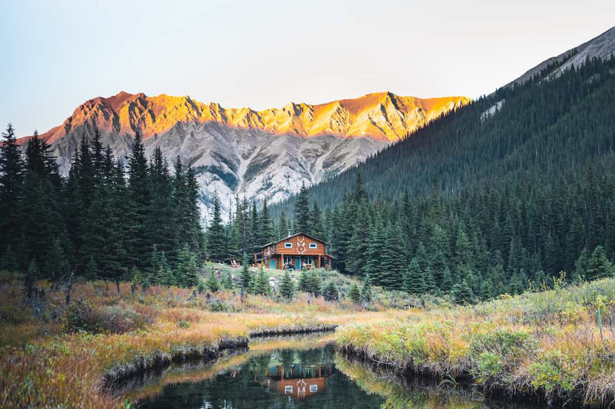 Banff Trail Riders ~ a Concise Overview | DudeRanchVacations.com