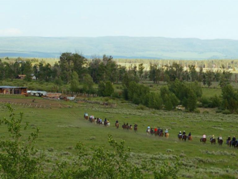 Dude Ranch Vacations ~ A curated guide