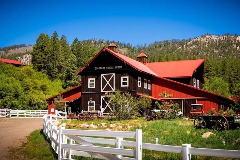 Affordable Dude Ranch Vacations | DudeRanchVacations.com